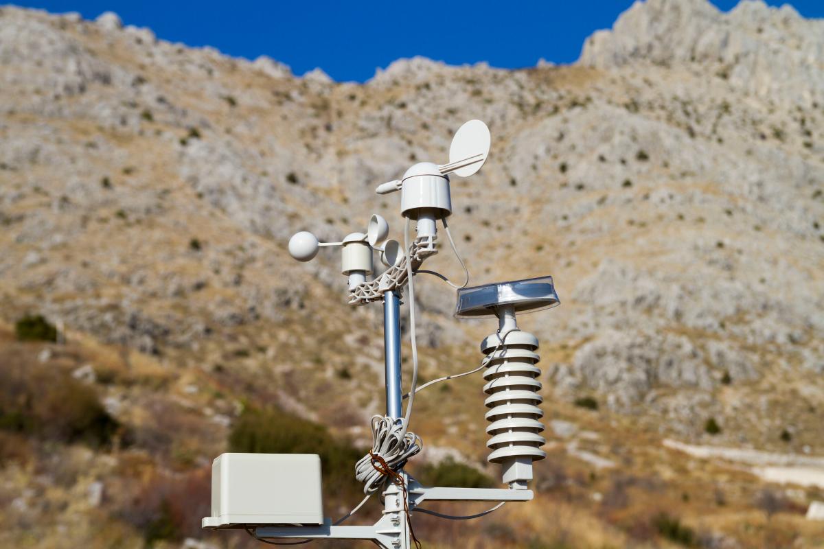 Anemómetro: qué es, para qué sirve y cómo funciona - Resumen