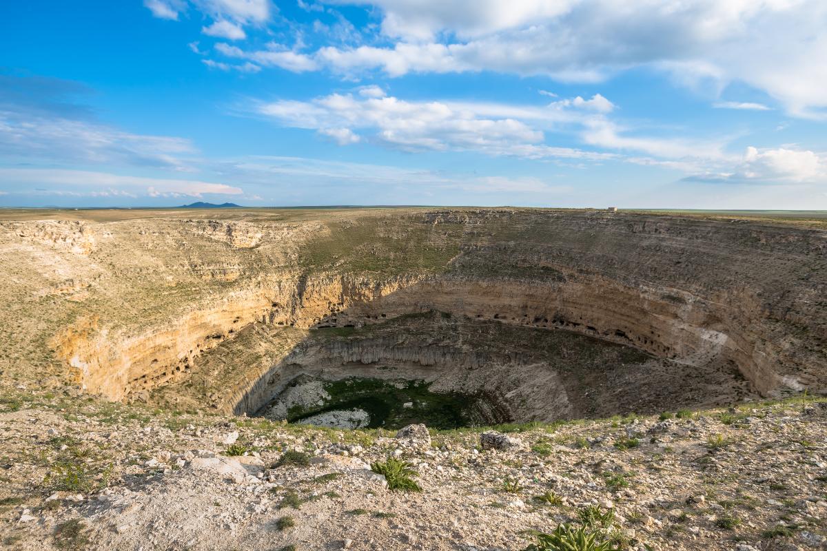 Qué es un socavón y cómo se produce - Resumen