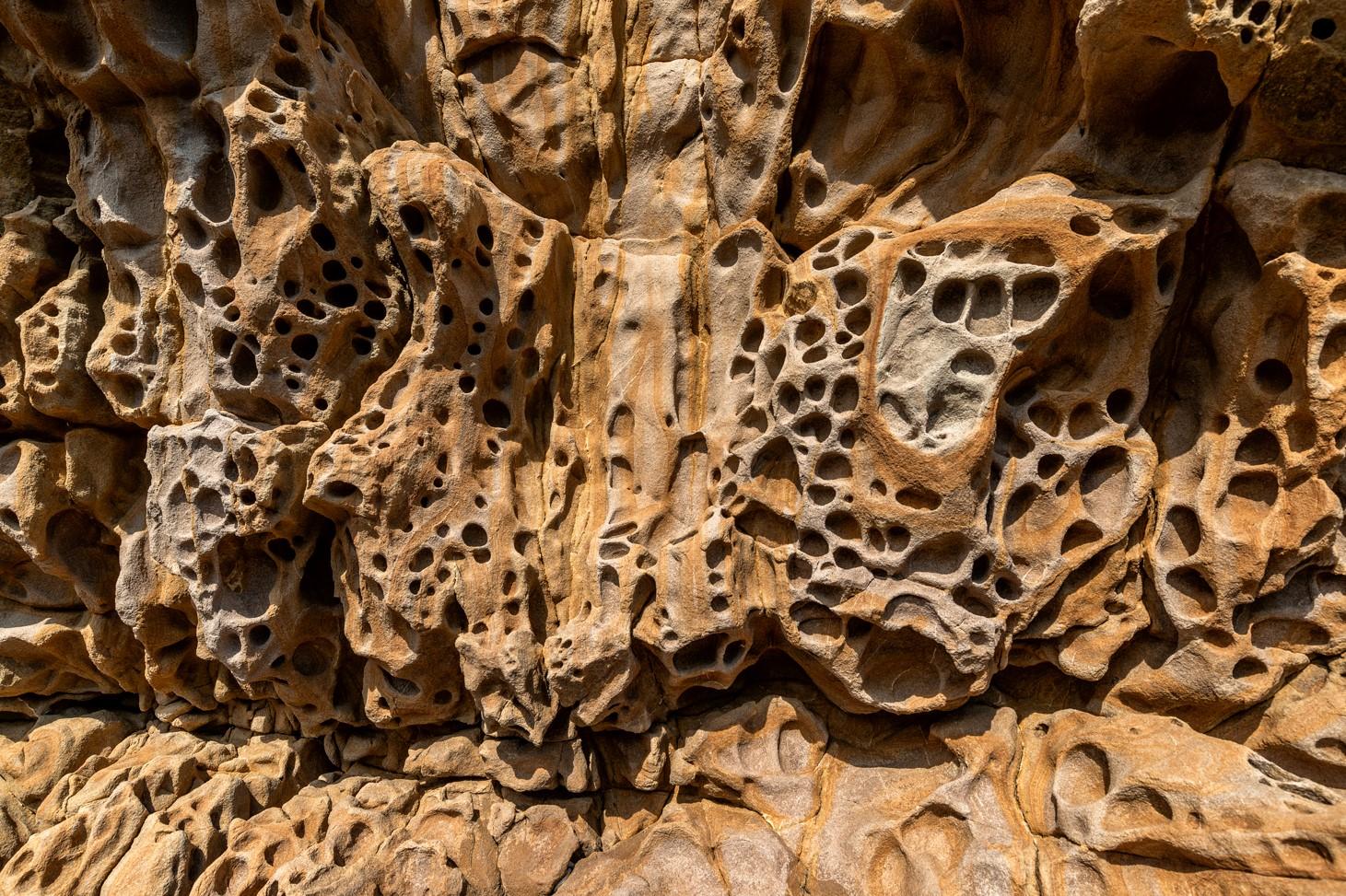 Meteorización o intemperismo: qué es, tipos y ejemplos - Resumen