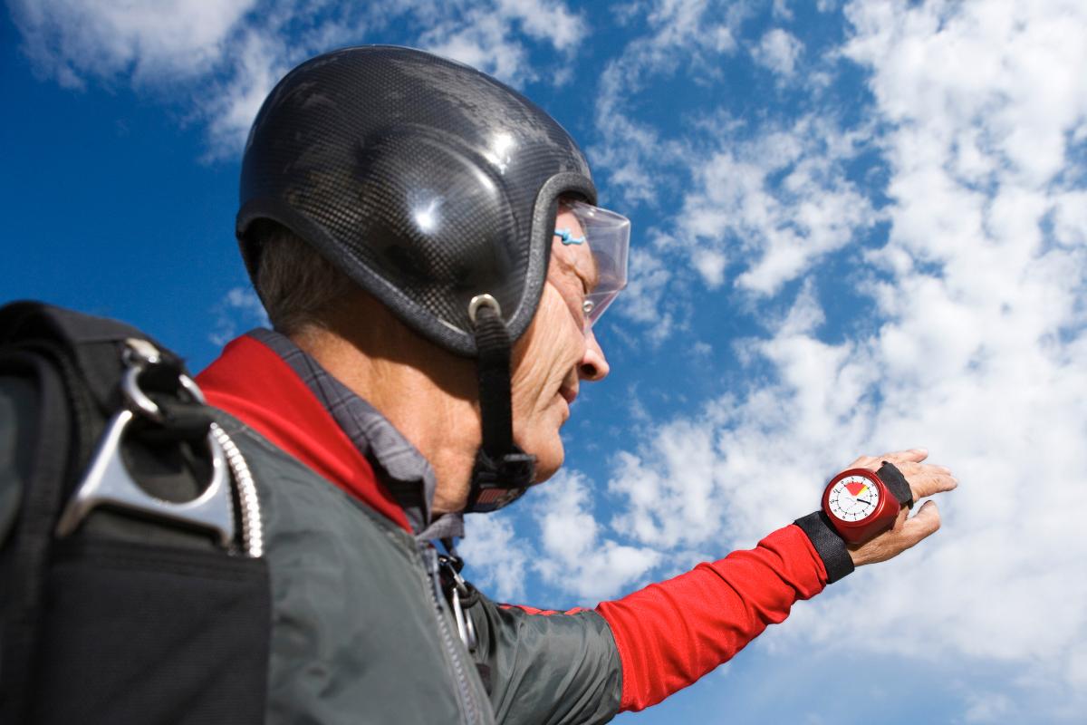 Altímetro: qué es y para qué sirve - Resumen